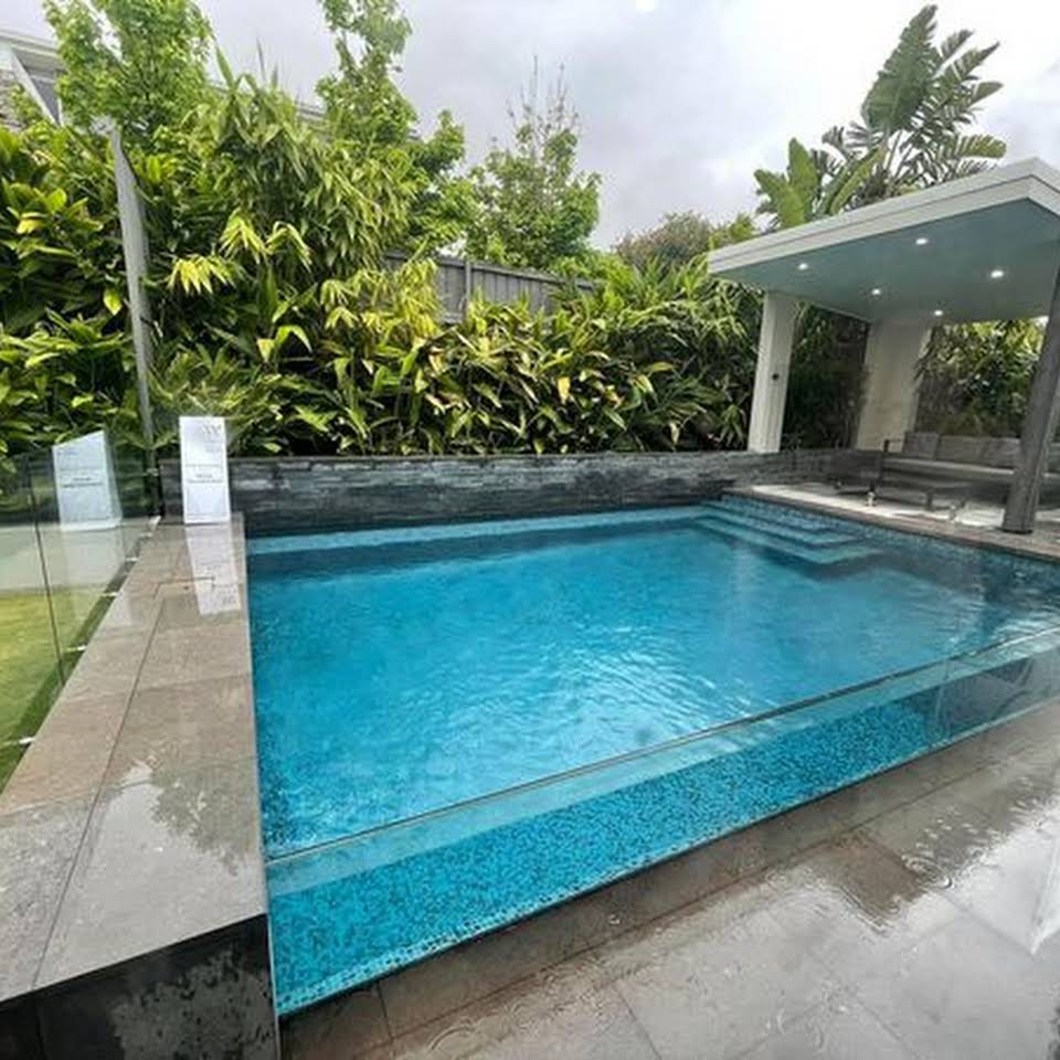 About Us - Pool Smart True Blue